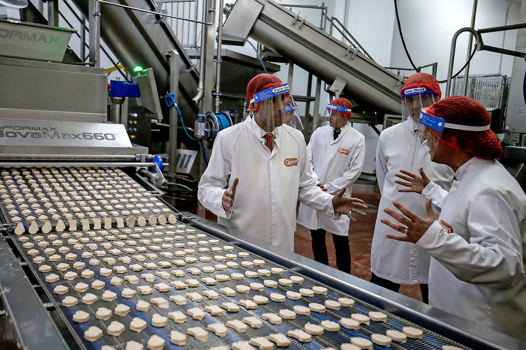Mycoproteïne Quorn verwerkt in hybride vleesproducten